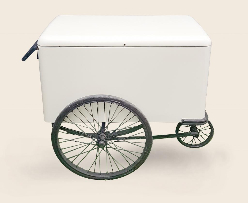 Chariot rétro de La Poste - Fiche vehicule - Tripup